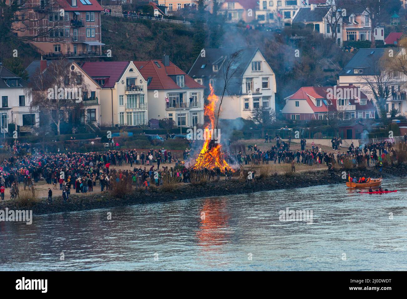 Easter bonfire on the Elbe Stock Photo - Alamy