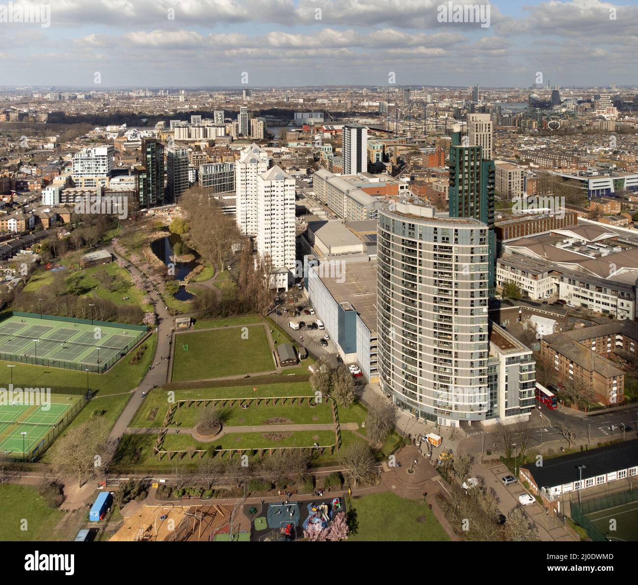 Southside house hi-res stock photography and images - Alamy