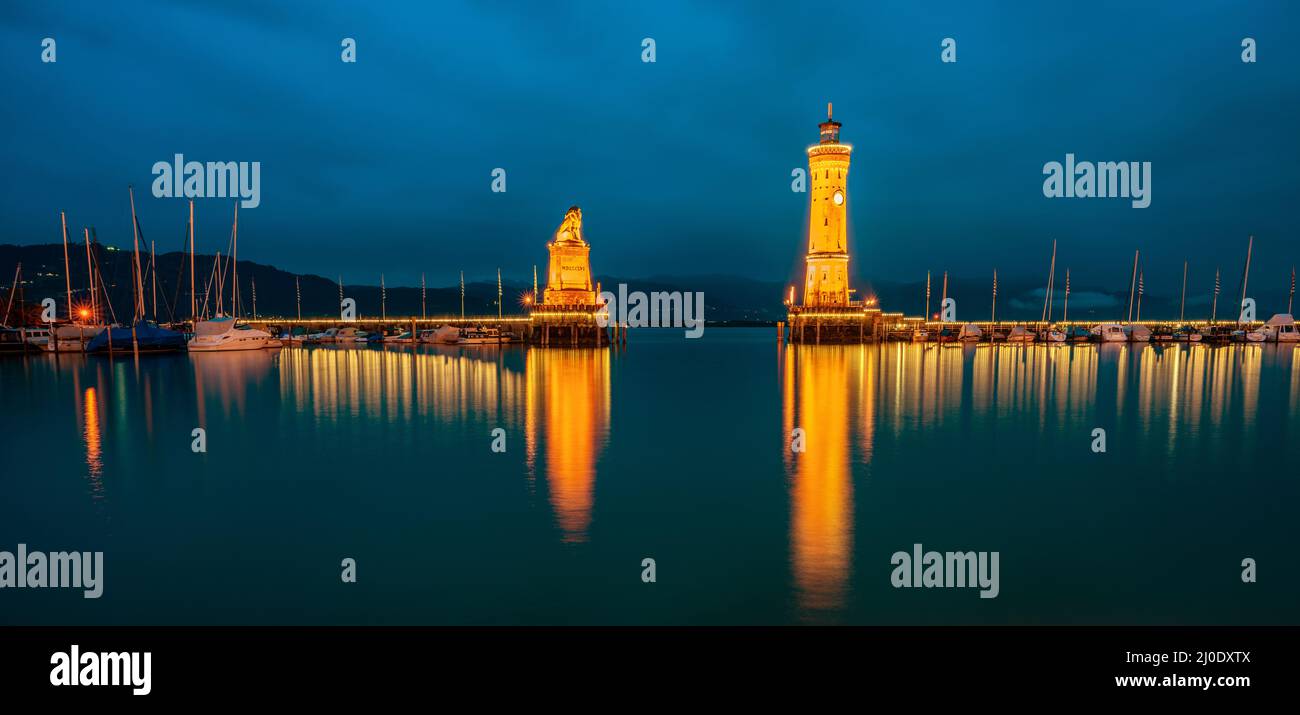 Lighthouse lindau lake constance hi-res stock photography and images ...