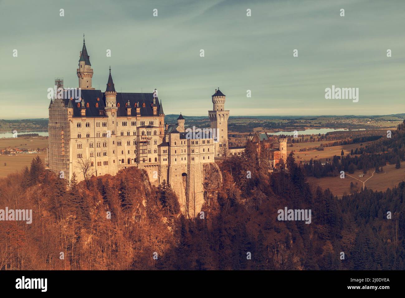 Neuschwanstein castle new swanstone castle hi-res stock photography and ...