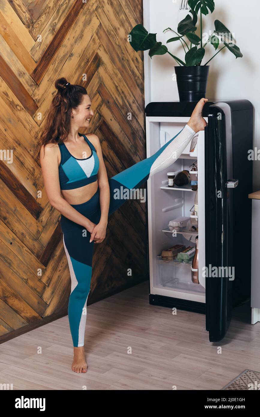 Foot open door hi-res stock photography and images - Alamy