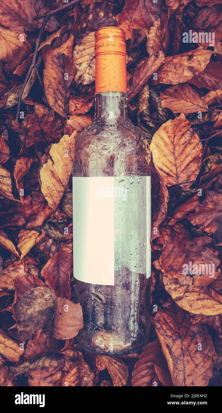 Discard label hi-res stock photography and images - Alamy