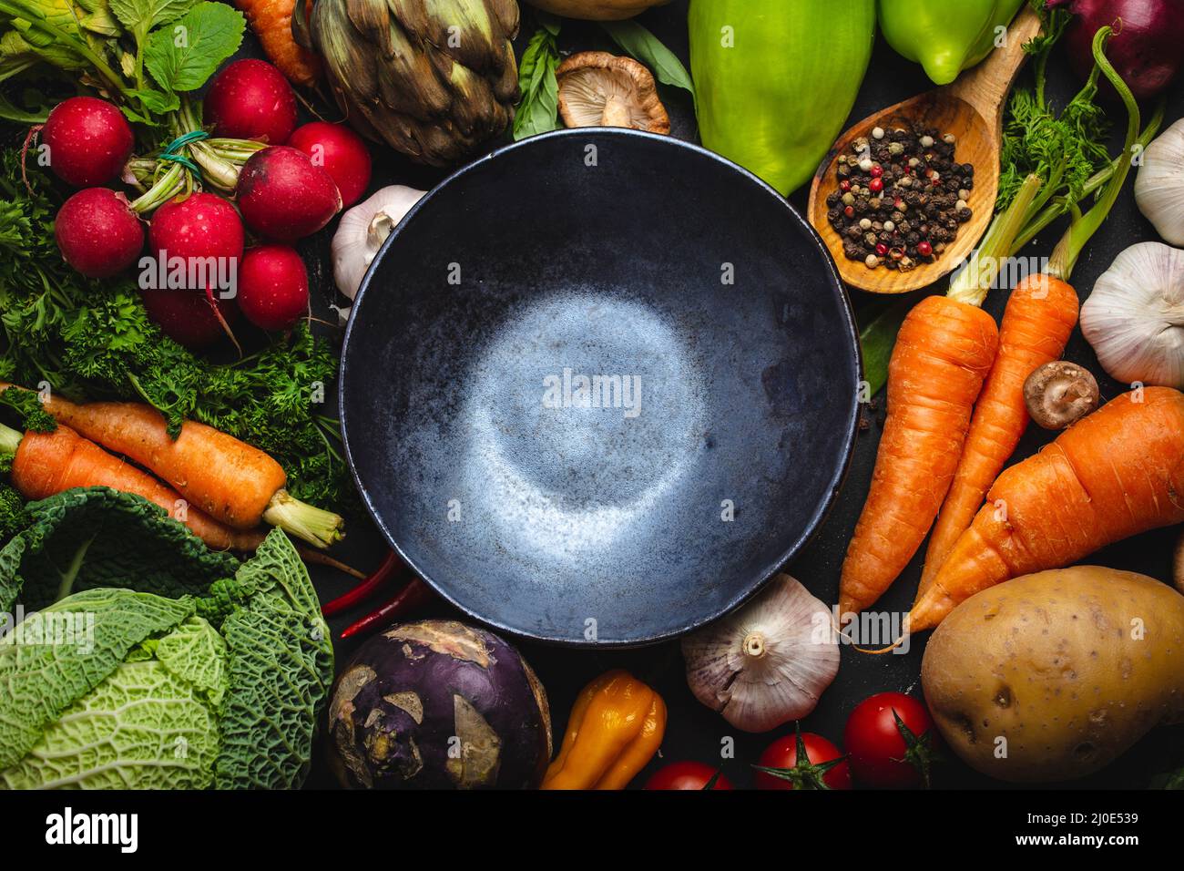 Fresh organic vegetables Stock Photo - Alamy