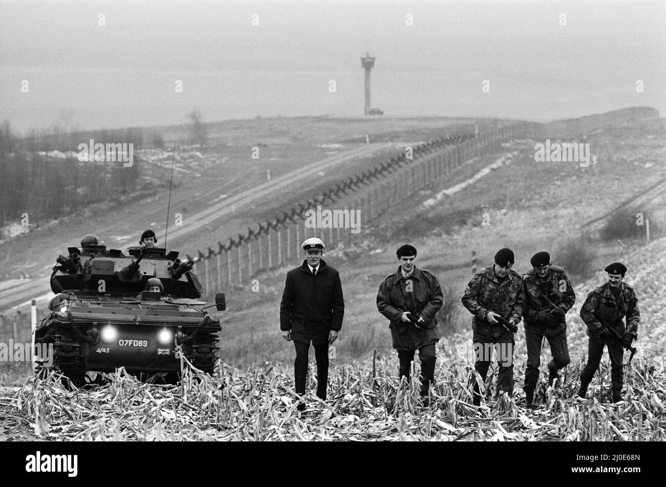 British troops patrolling the Berlin Wall between East and West Germany ...