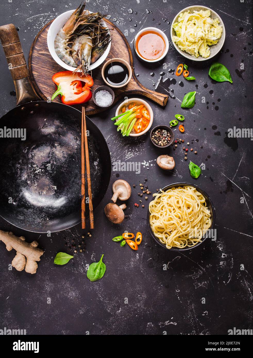Asian food cooking hi-res stock photography and images - Alamy