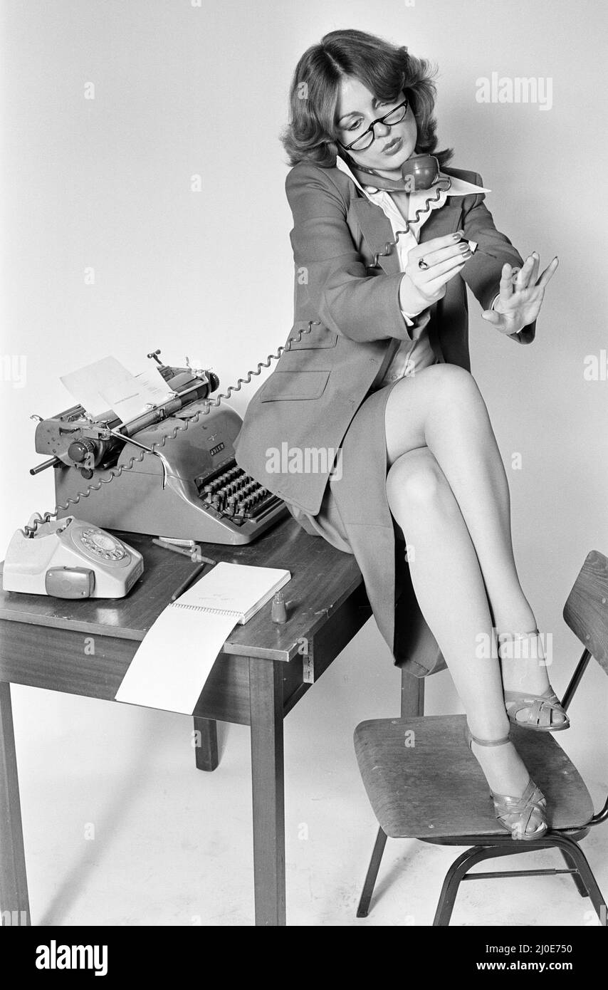 Office Secretary, Studio Pix, 27th January 1978 Stock Photo - Alamy