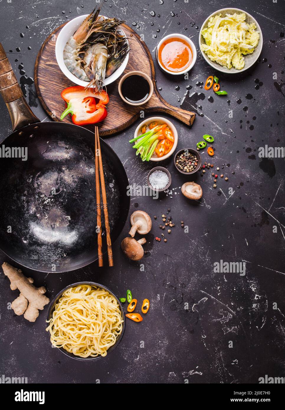 Asian food cooking hi-res stock photography and images - Alamy