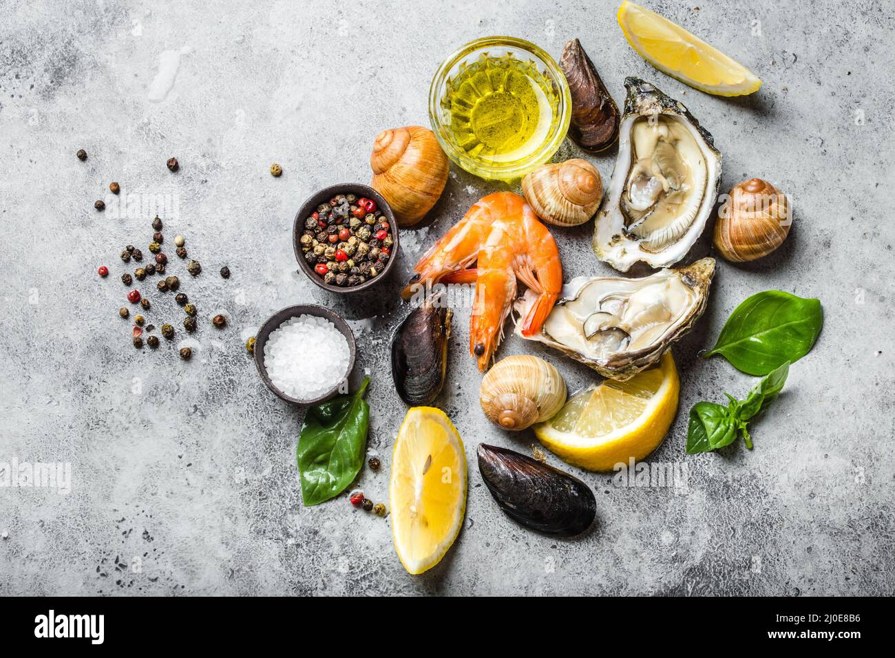 Sea shell assortment hi-res stock photography and images - Alamy