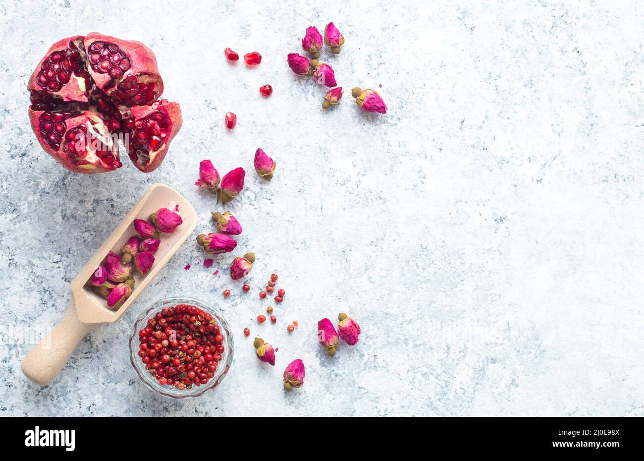 Beautiful middle eastern hi-res stock photography and images - Alamy