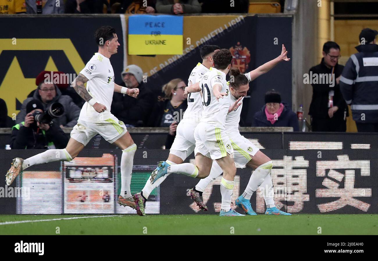 Leeds United's Luke Ayling (right) celebrates with team-mates after ...