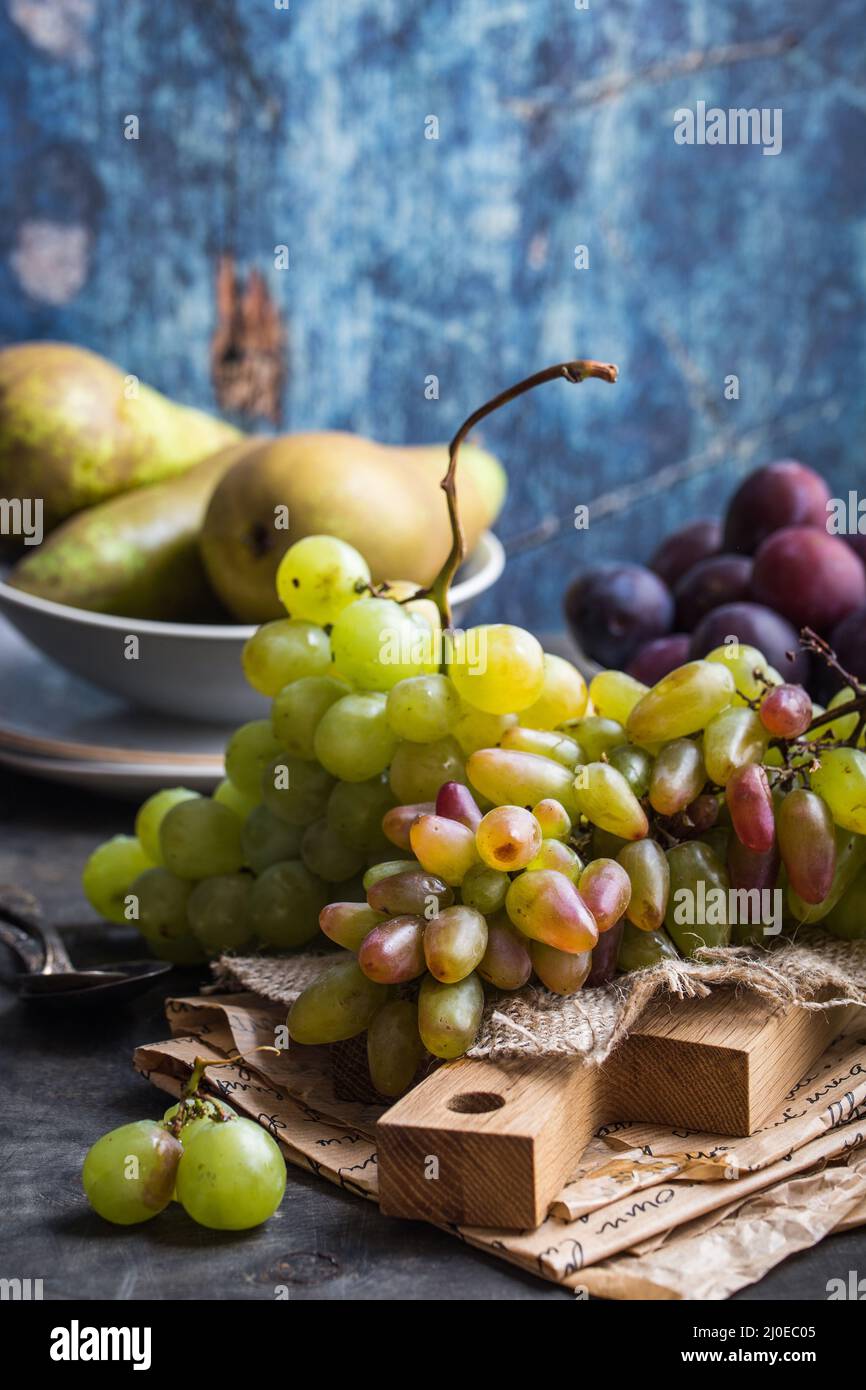 Natural fresh fruits hi-res stock photography and images - Alamy