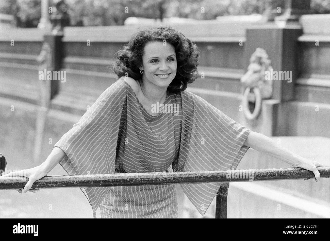 Valerie Harper, American actress and star of TV Series Rhoda, photocall ...