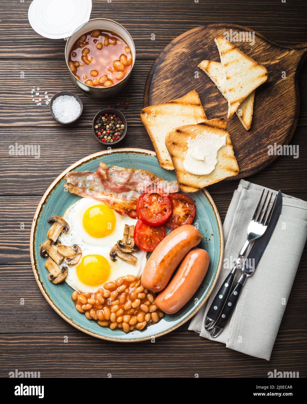 Kitchen breakfast english hi-res stock photography and images - Alamy