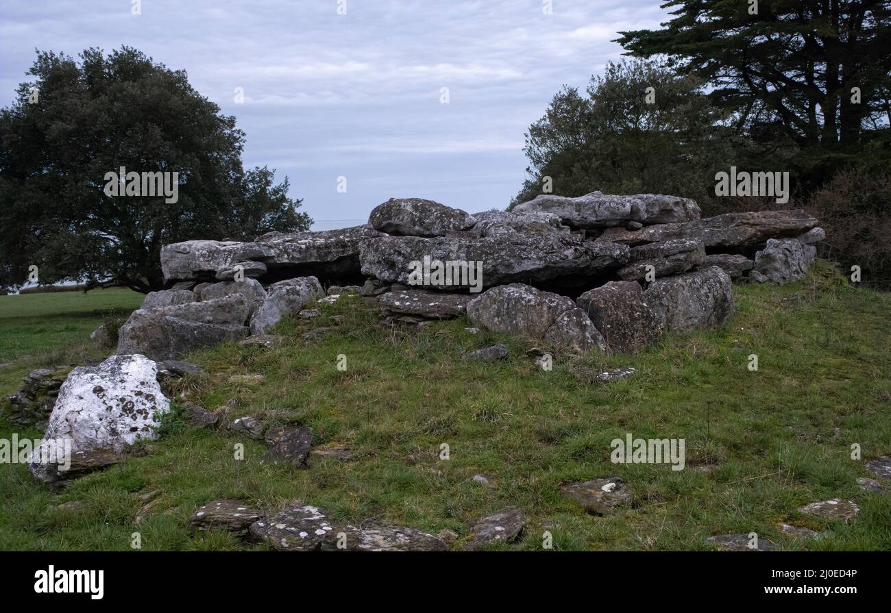 Megalithic structures hi-res stock photography and images - Alamy