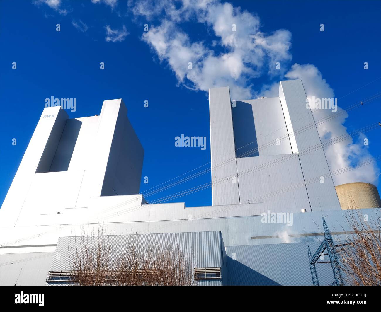 RWE Power lignite station pollutes carbon dioxide emissions in Neurath ...