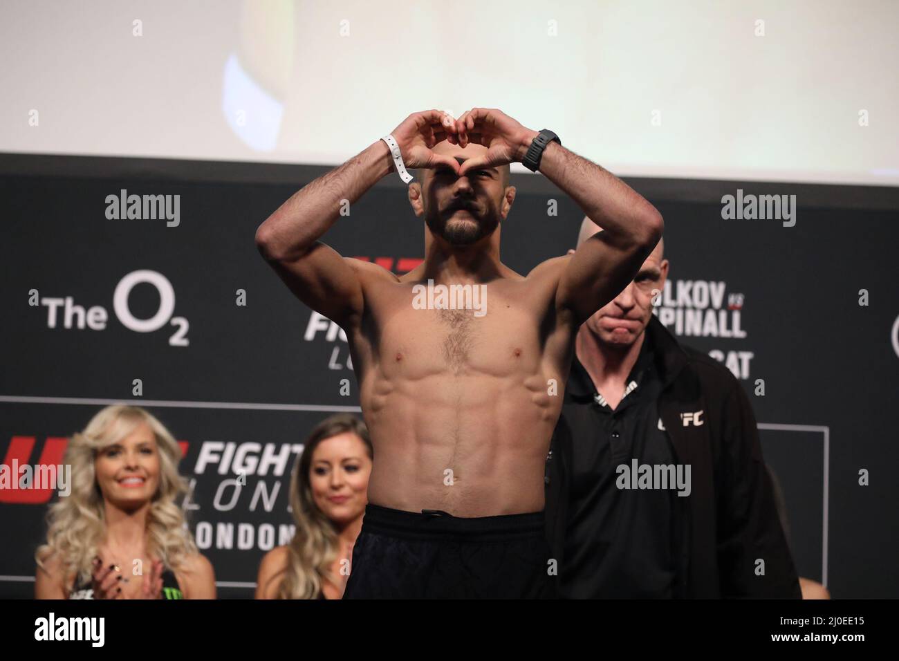 Ufc 204 weigh in hi-res stock photography and images - Alamy