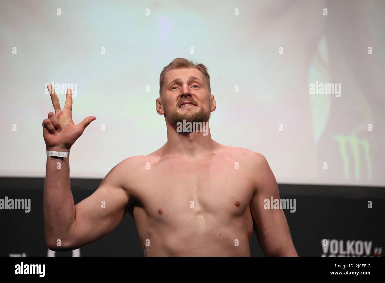 Ufc 204 weigh in hi-res stock photography and images - Alamy