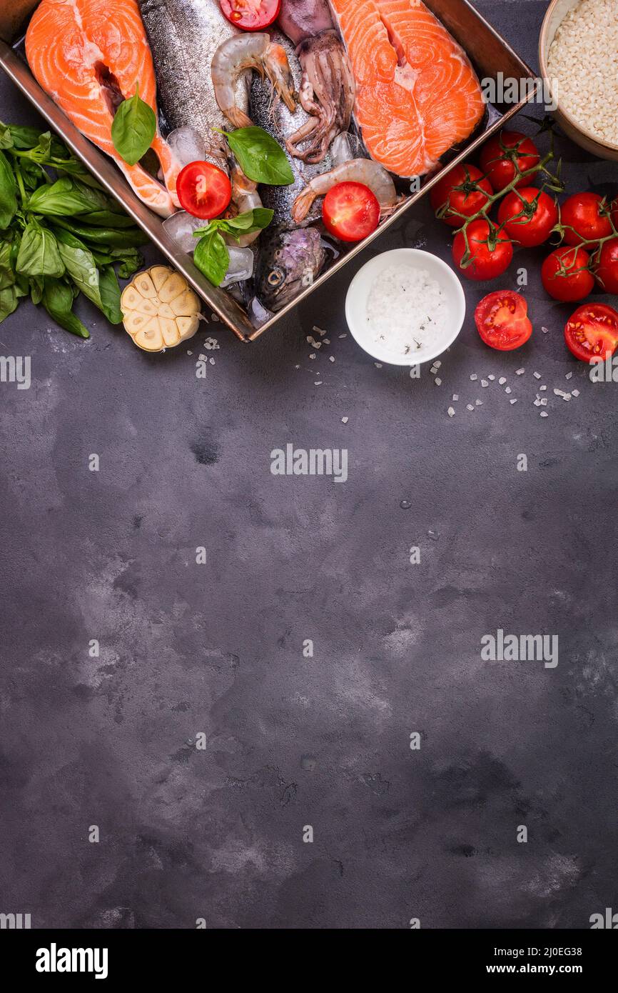 Assorted fish and seafood hi-res stock photography and images - Alamy