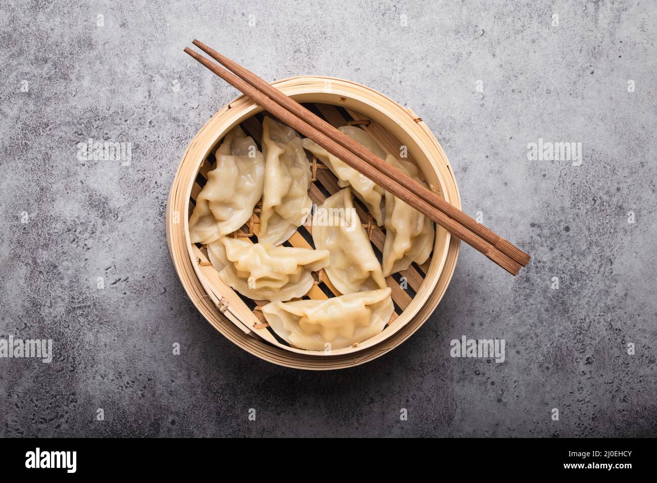 Closeup hot gyoza dumplings hi-res stock photography and images - Alamy