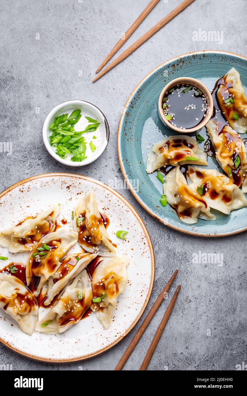 Asian plates hi-res stock photography and images - Alamy