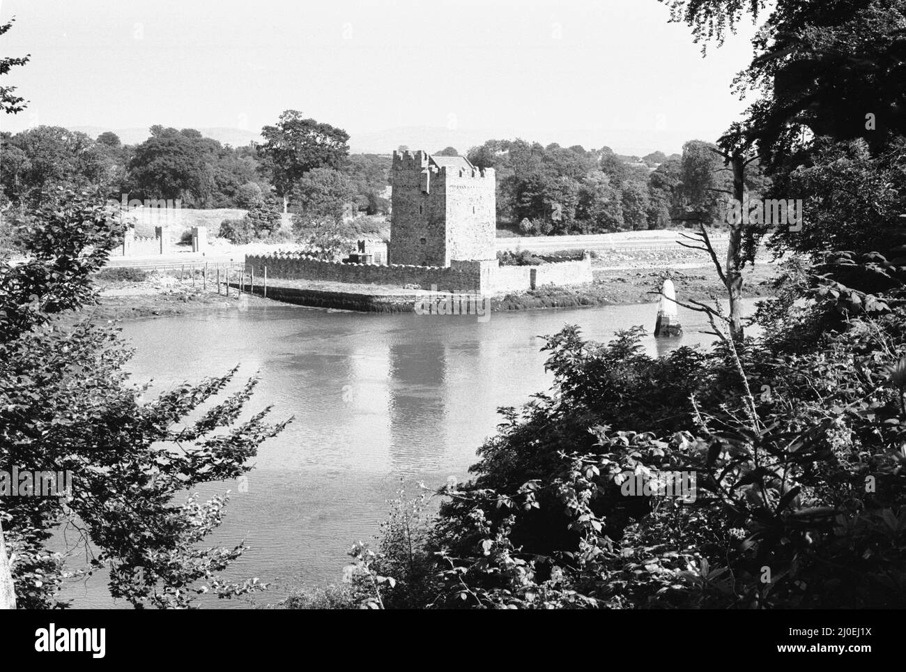 Warrenpoint castle hi-res stock photography and images - Alamy