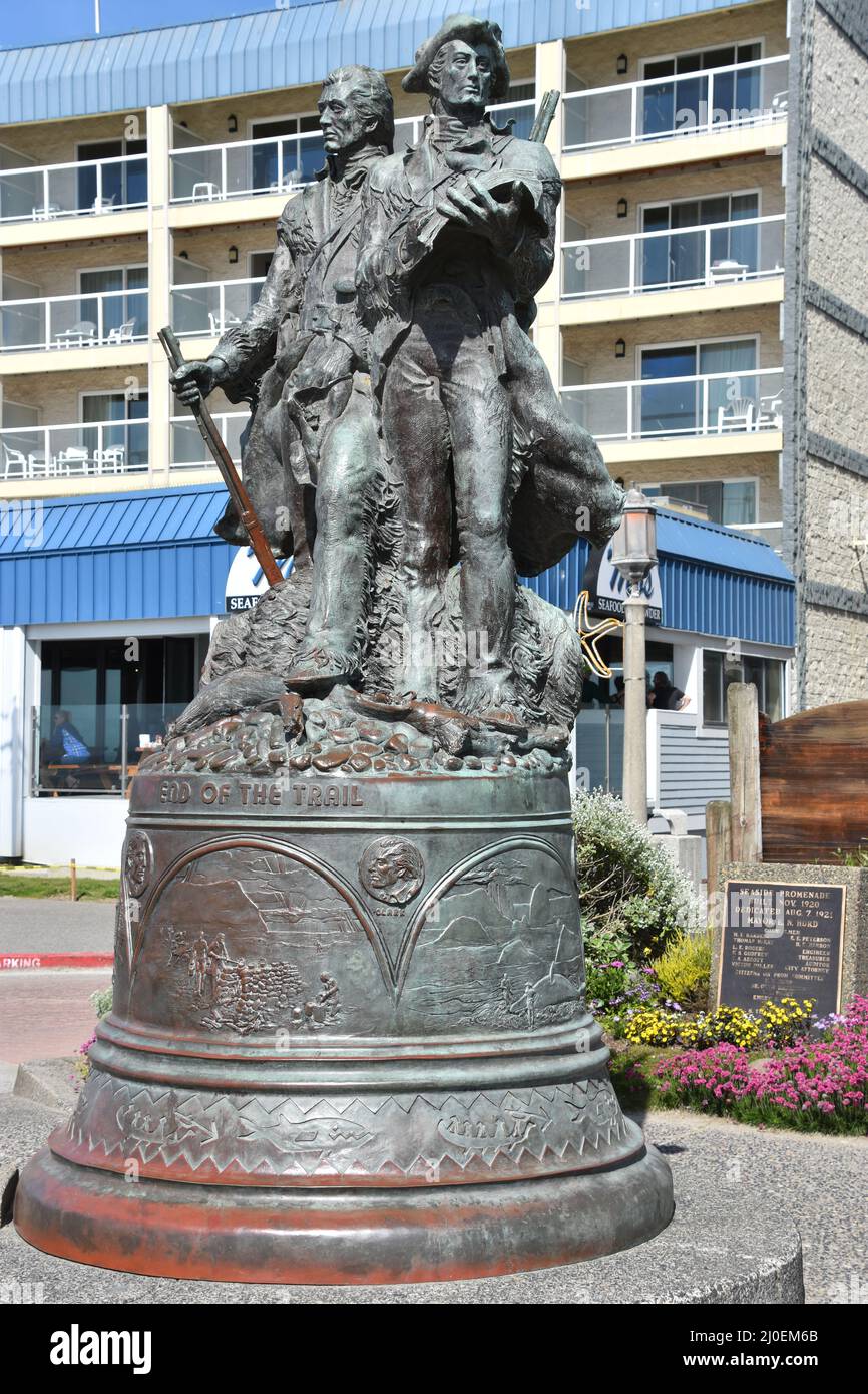 Lewis and Clark Monument in Seaside, Oregon Stock Photo - Alamy