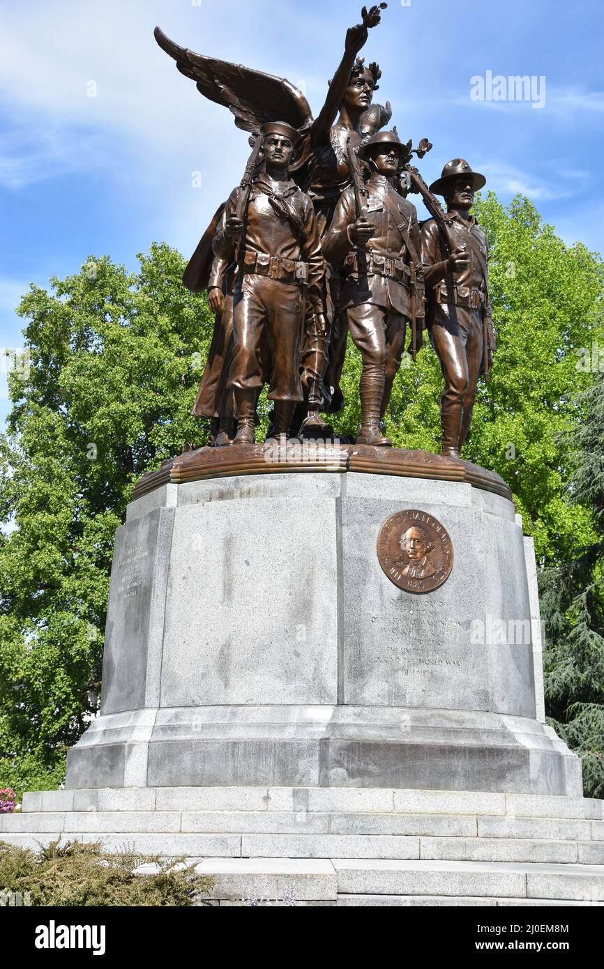 1938 Winged Victory Monument (World War One Memorial) in Olympia ...