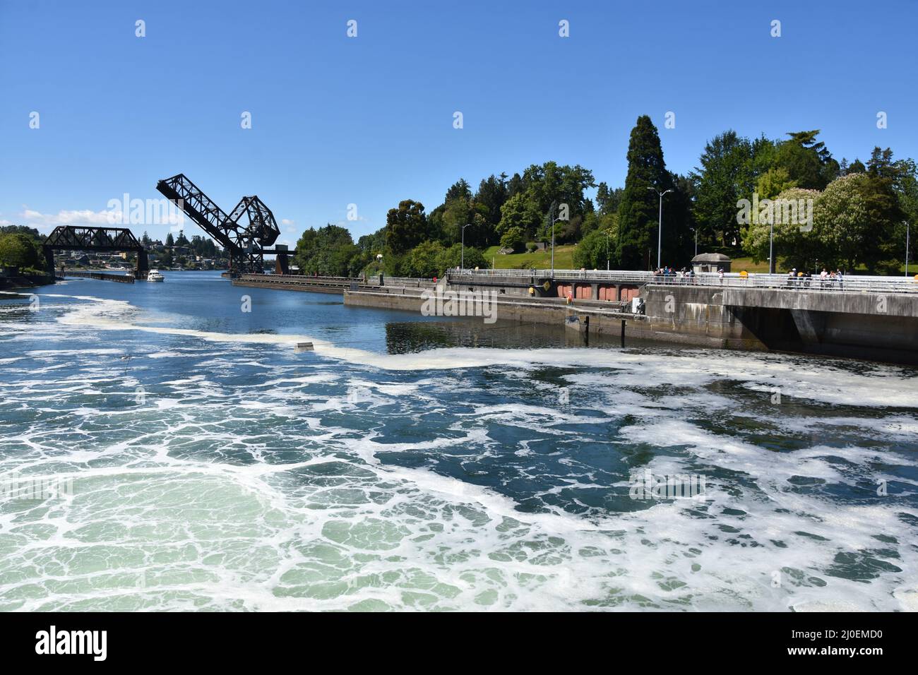 Salmon locks hi-res stock photography and images - Alamy