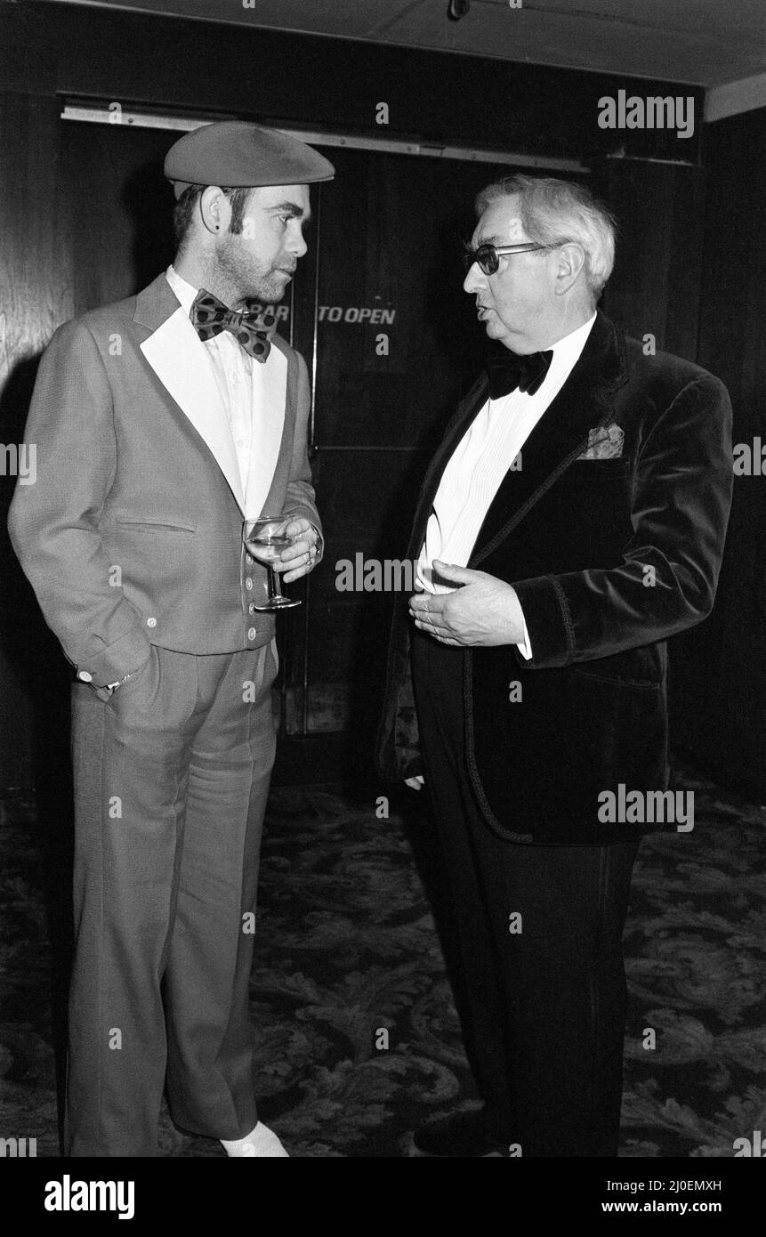 Elton john 1978 hi-res stock photography and images - Alamy