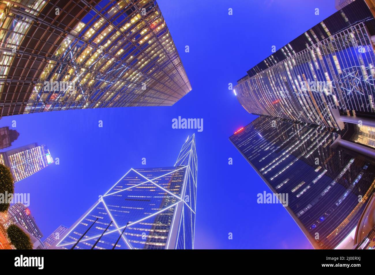 Financial district hong kong city hi-res stock photography and images ...