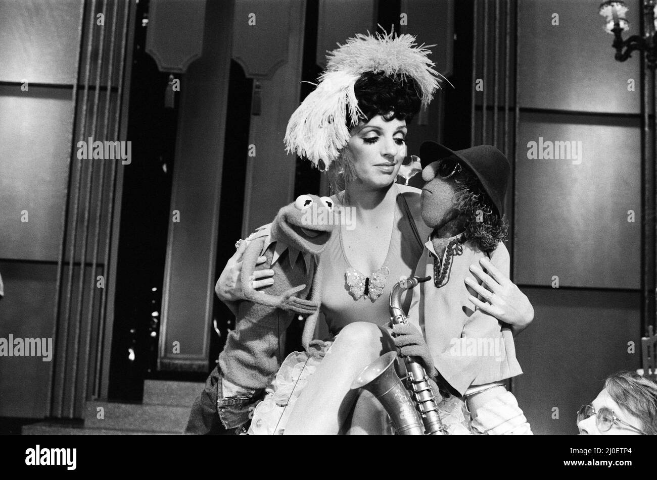 Saxophone playing 1970s hi-res stock photography and images - Alamy