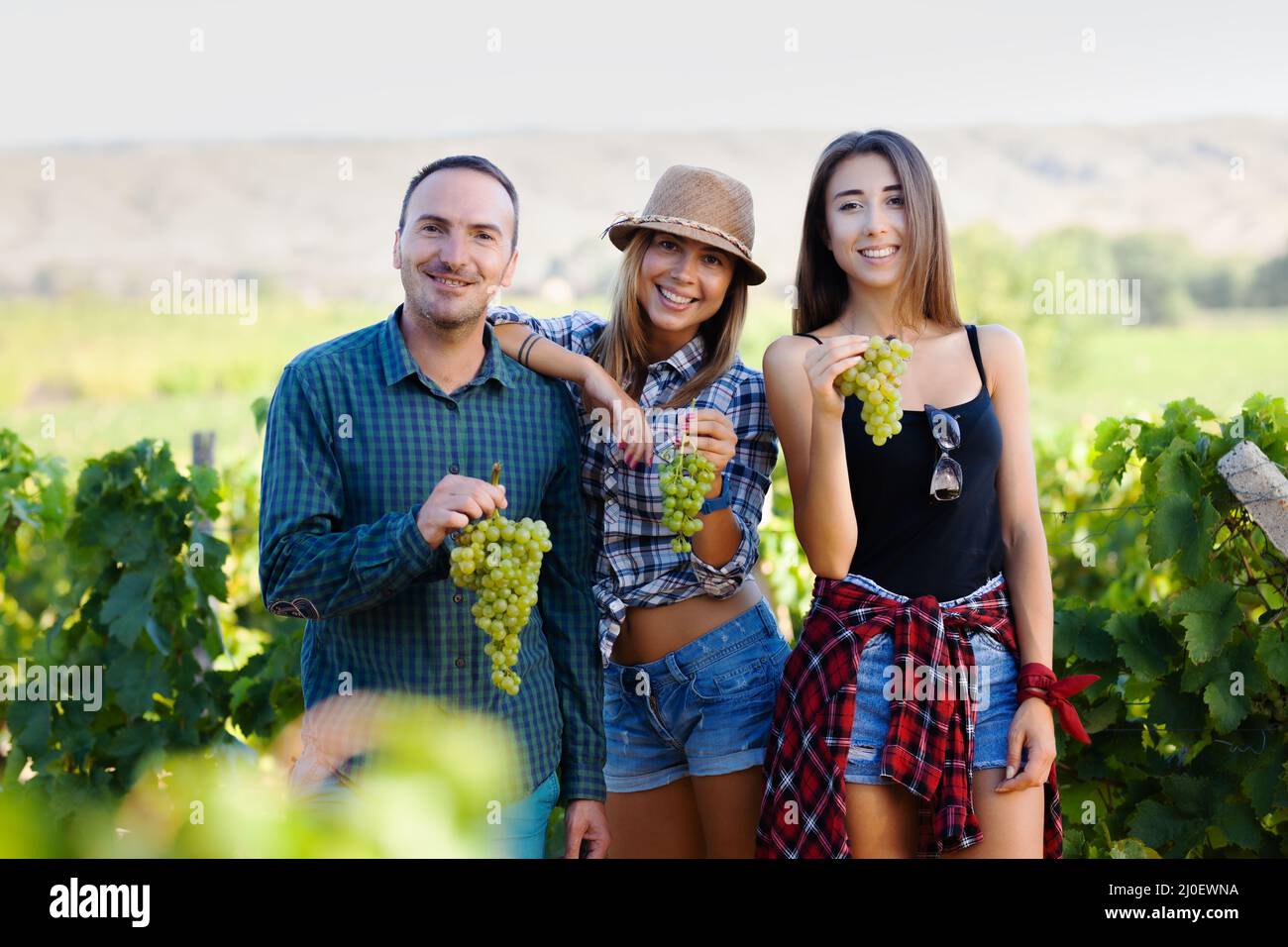Man eating grapes hi-res stock photography and images - Alamy