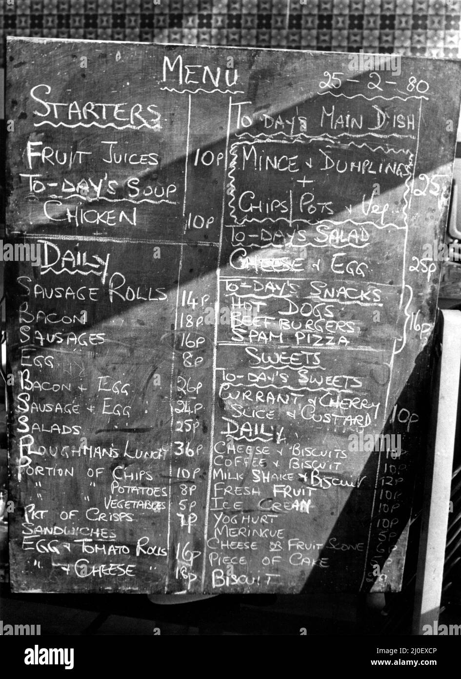 School Meals School Dinners A School Dinner Menu 03 05 1980 Stock school-meals-school-dinners-a-school-dinner-menu-03-05-1980-stock