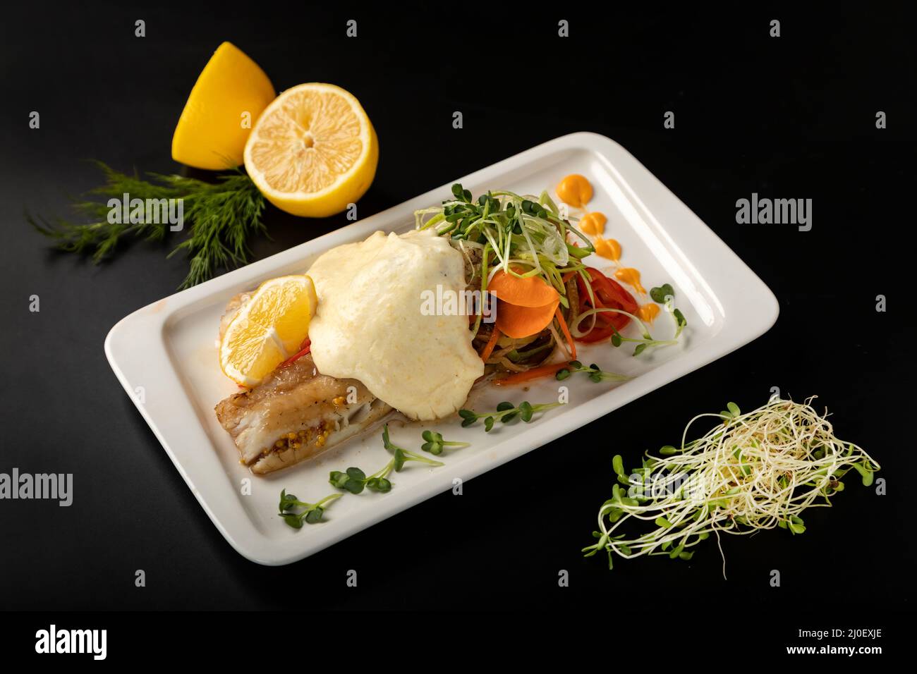 How to fillet a fish hi-res stock photography and images - Alamy