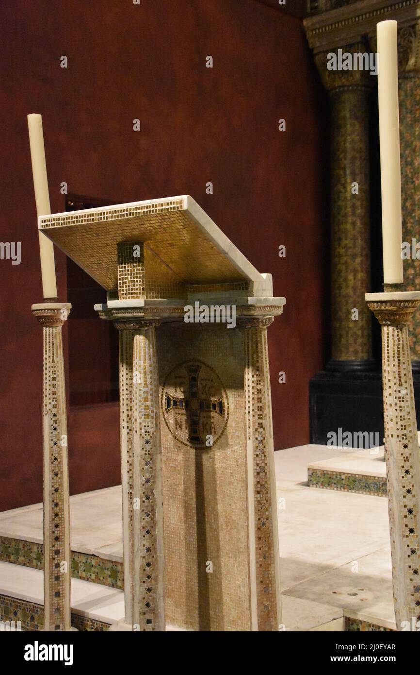 Tiffany Chapel at Charles Hosmer Morse Museum of American Art in Winter ...