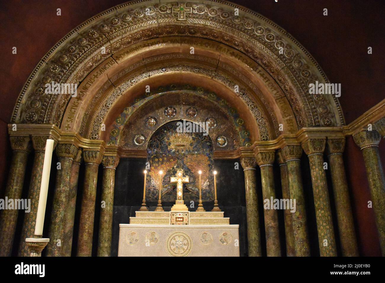 Tiffany Chapel at Charles Hosmer Morse Museum of American Art in Winter ...