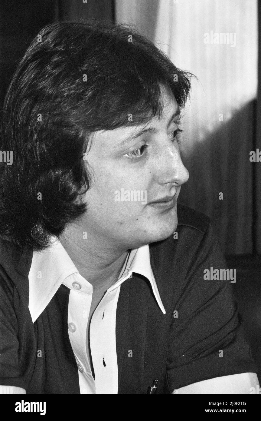 Twenty One year old British darts player Eric Bristow relaxing at his ...