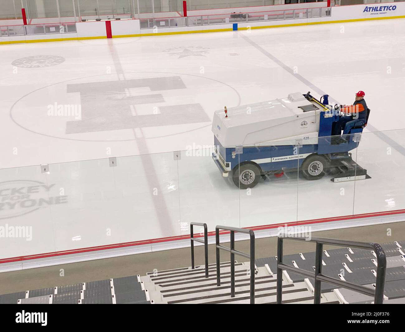Evanston, Illinois, USA. 18th Mar, 2022. JOHN RUCCI resurfaces the ice ...