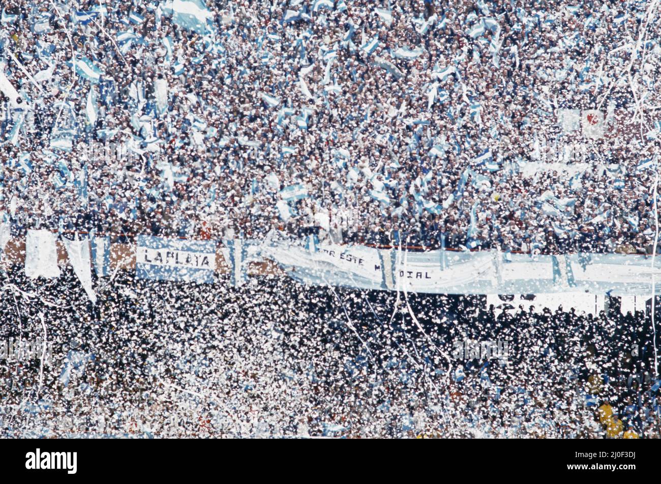 World cup 1978 ticker tape hi-res stock photography and images - Alamy