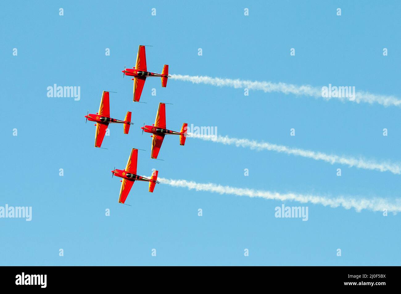 Group aerobatics hi-res stock photography and images - Alamy