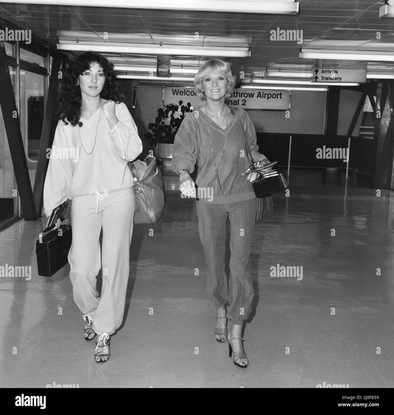 Lyn Paul, Singer, pictured at London Heathrow Airport, 30th September ...