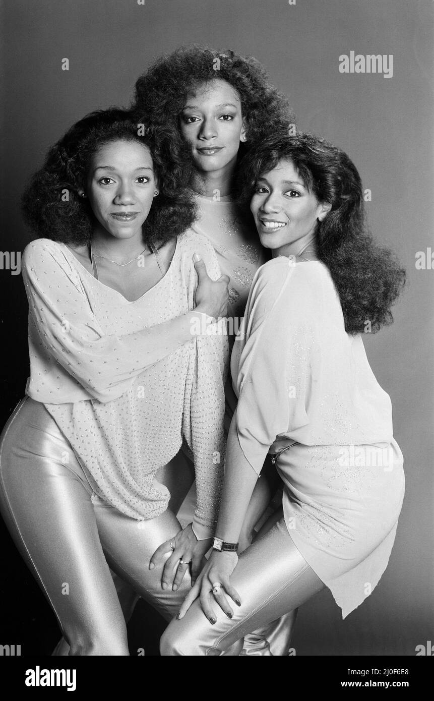 From left joni debbie sledge of the group sister sledge hi-res stock ...