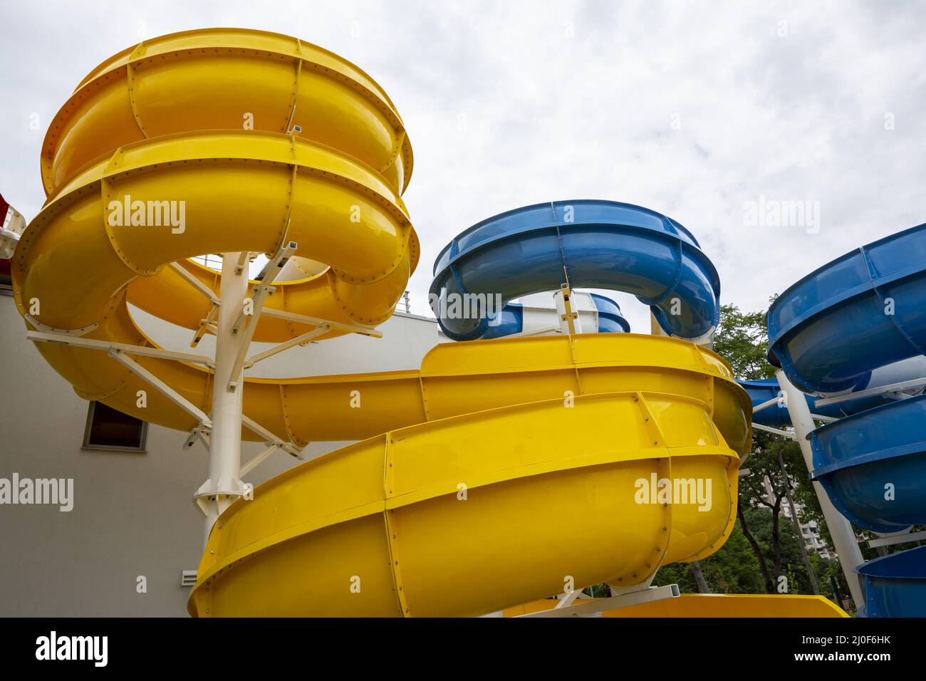 Yellow slides hi-res stock photography and images - Alamy
