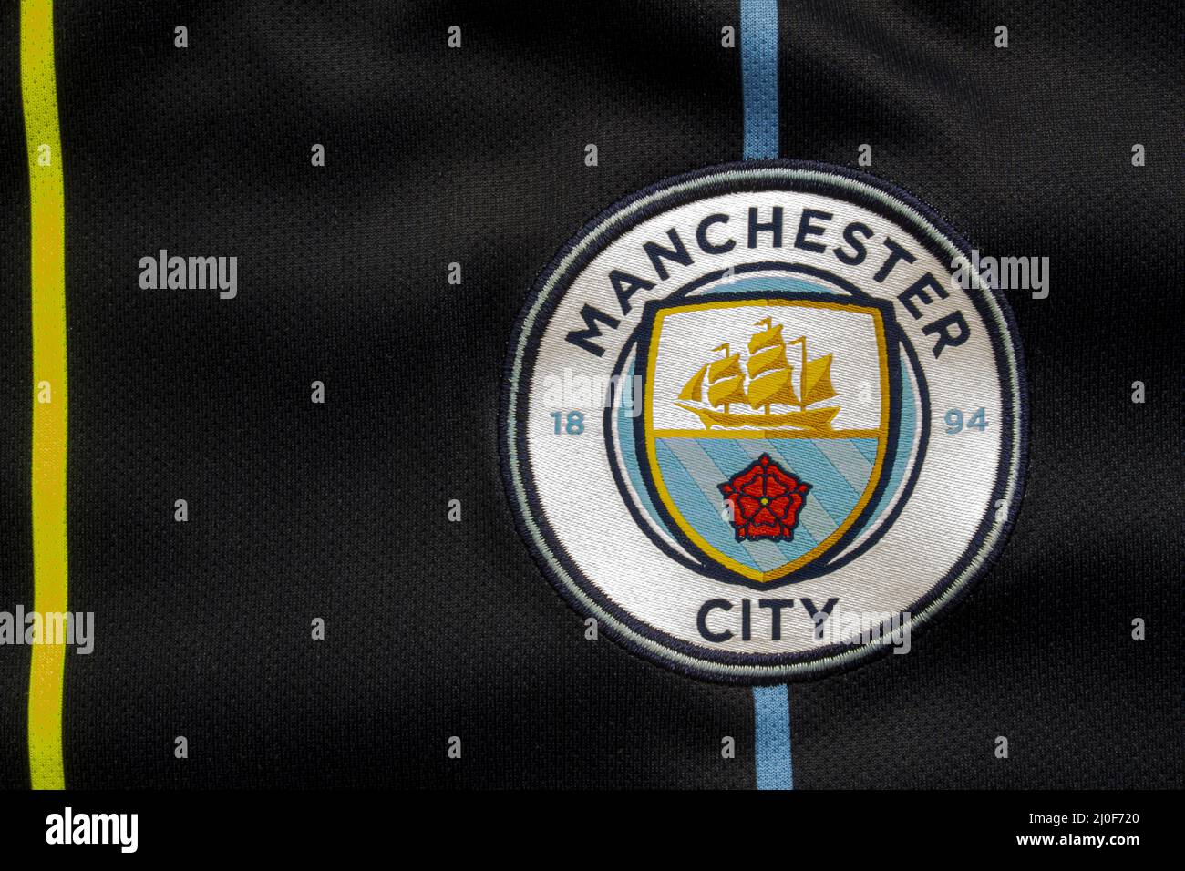 Manchester city football logo hi-res stock photography and images - Alamy