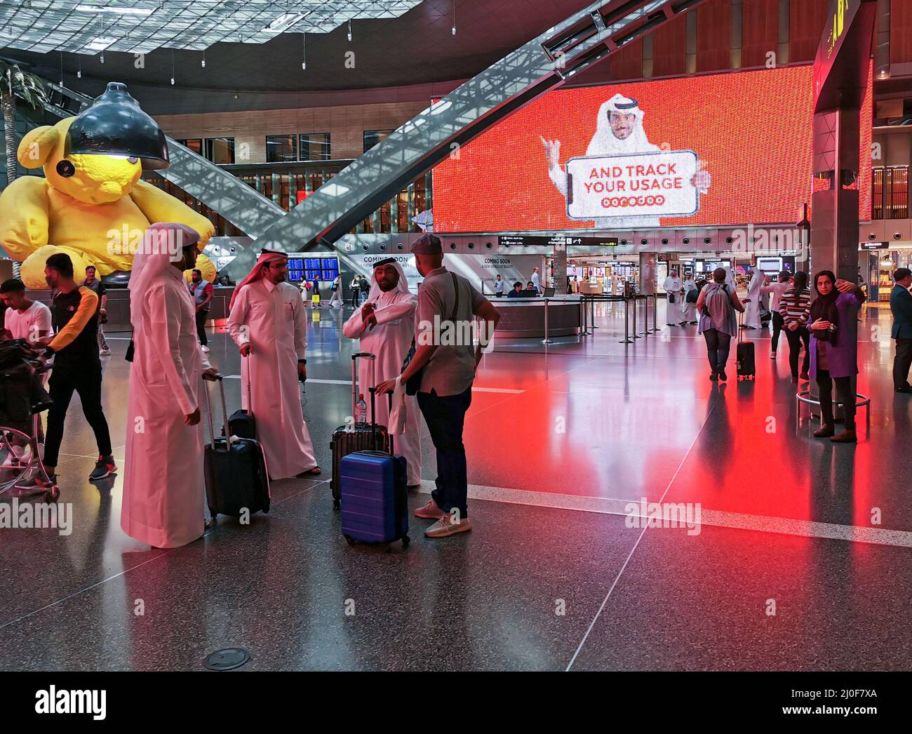 Hamad airport doha hi-res stock photography and images - Alamy