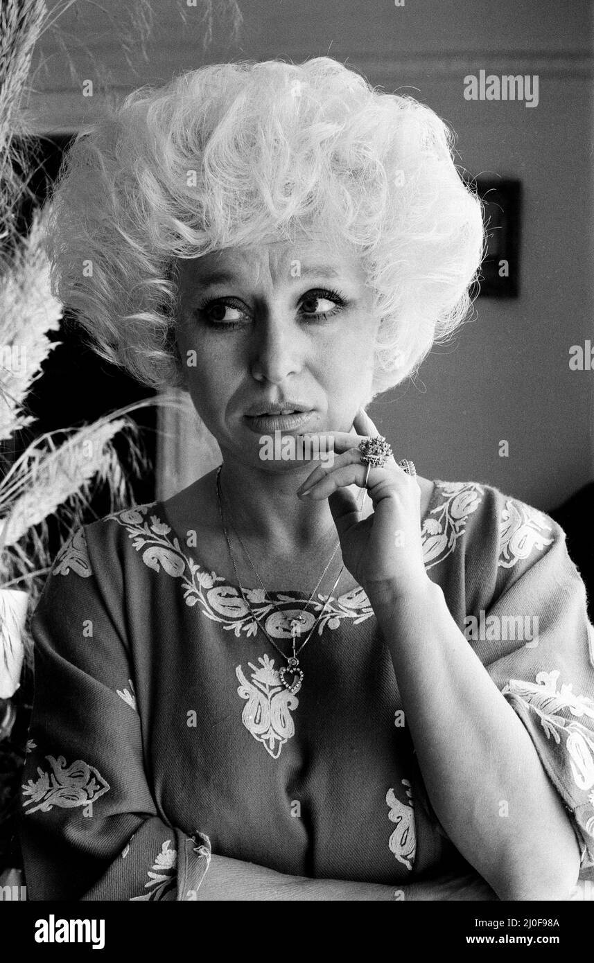 Actress Barbara Windsor. 22nd April 1978 Stock Photo - Alamy