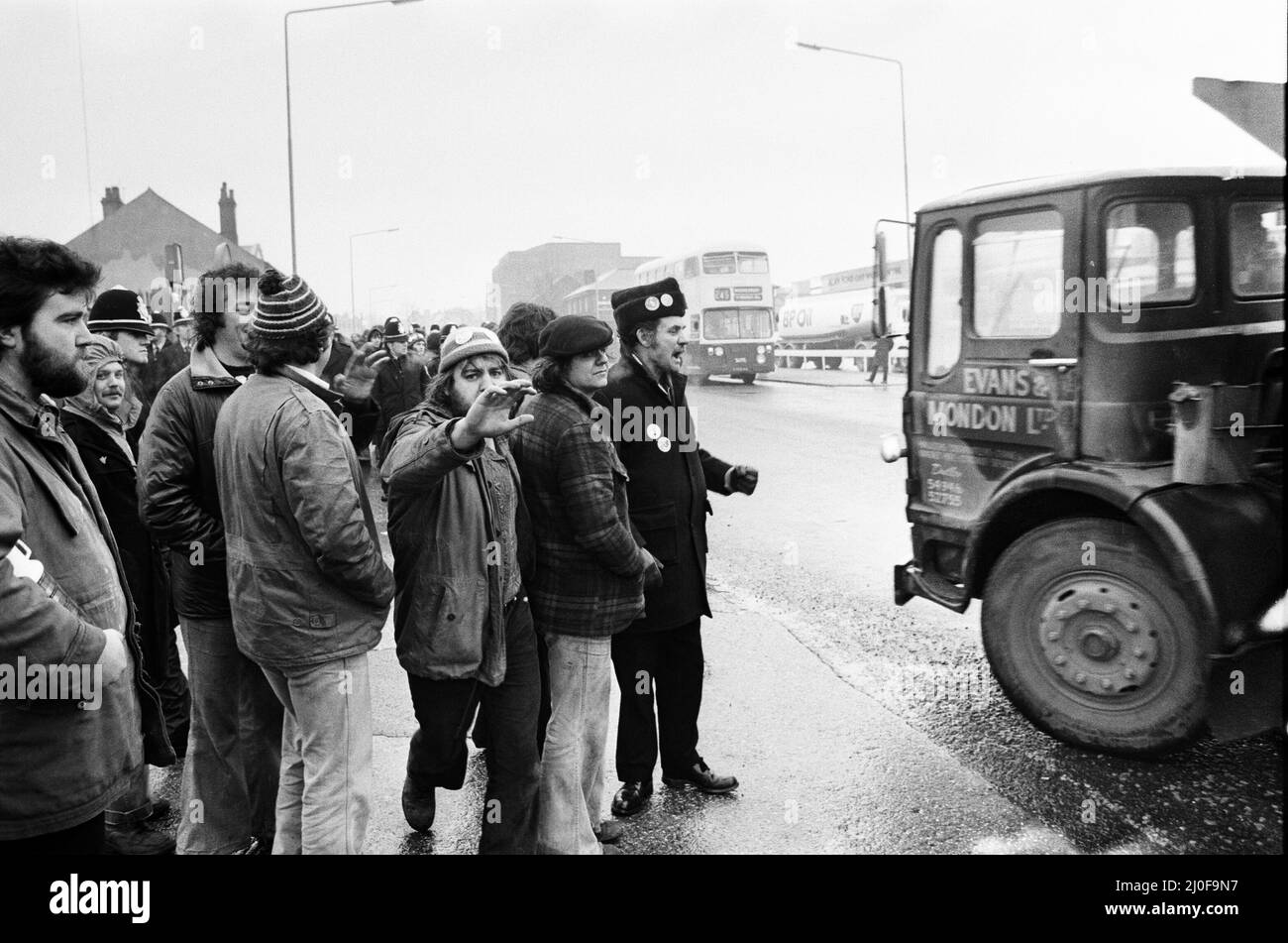 Round Oak Steelworks, Brierley Hill, West Midlands, 26th February 1980 ...