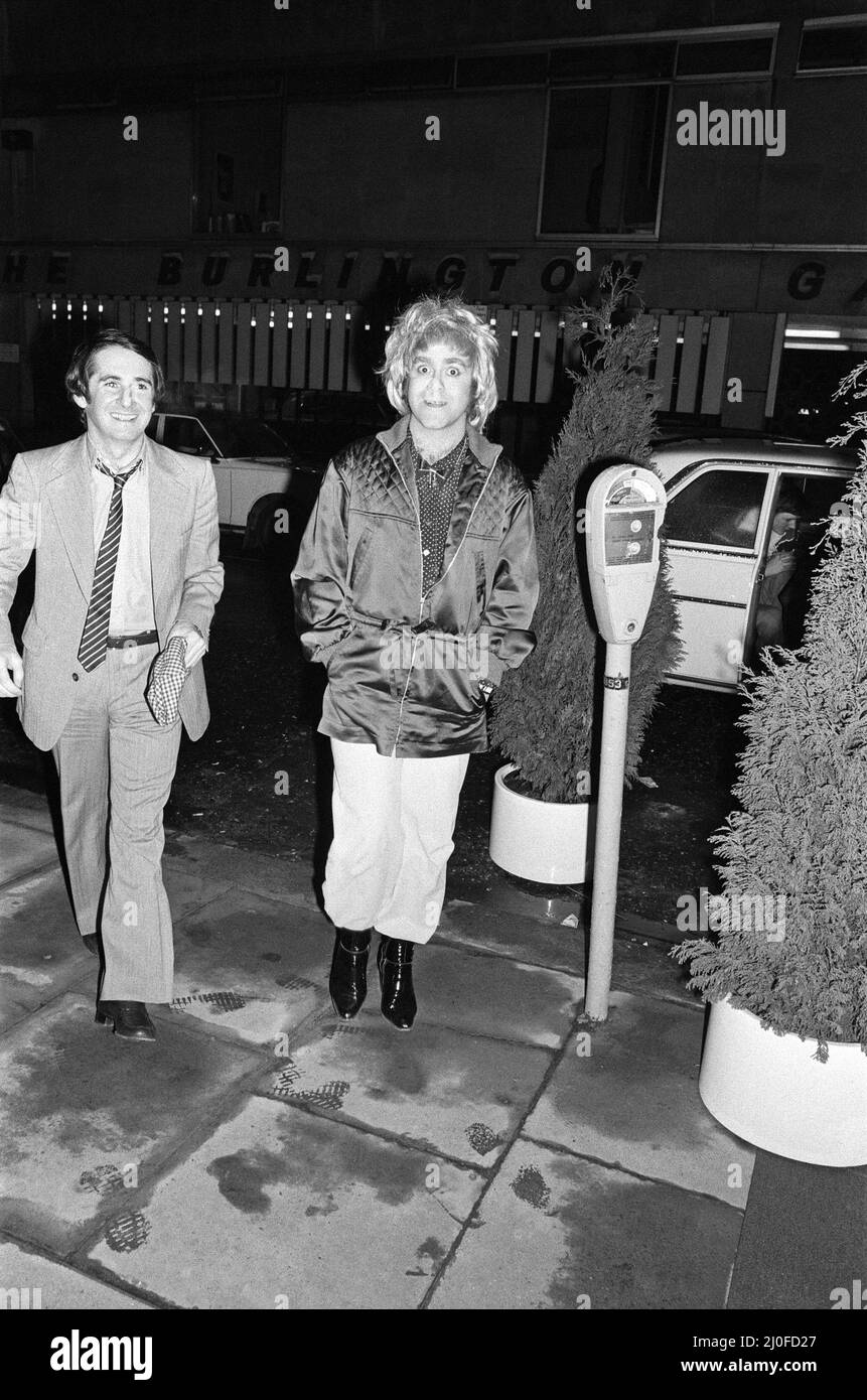 John reid elton john manager hi-res stock photography and images - Alamy