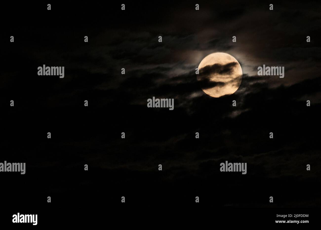 Super bright full moon Stock Photo - Alamy