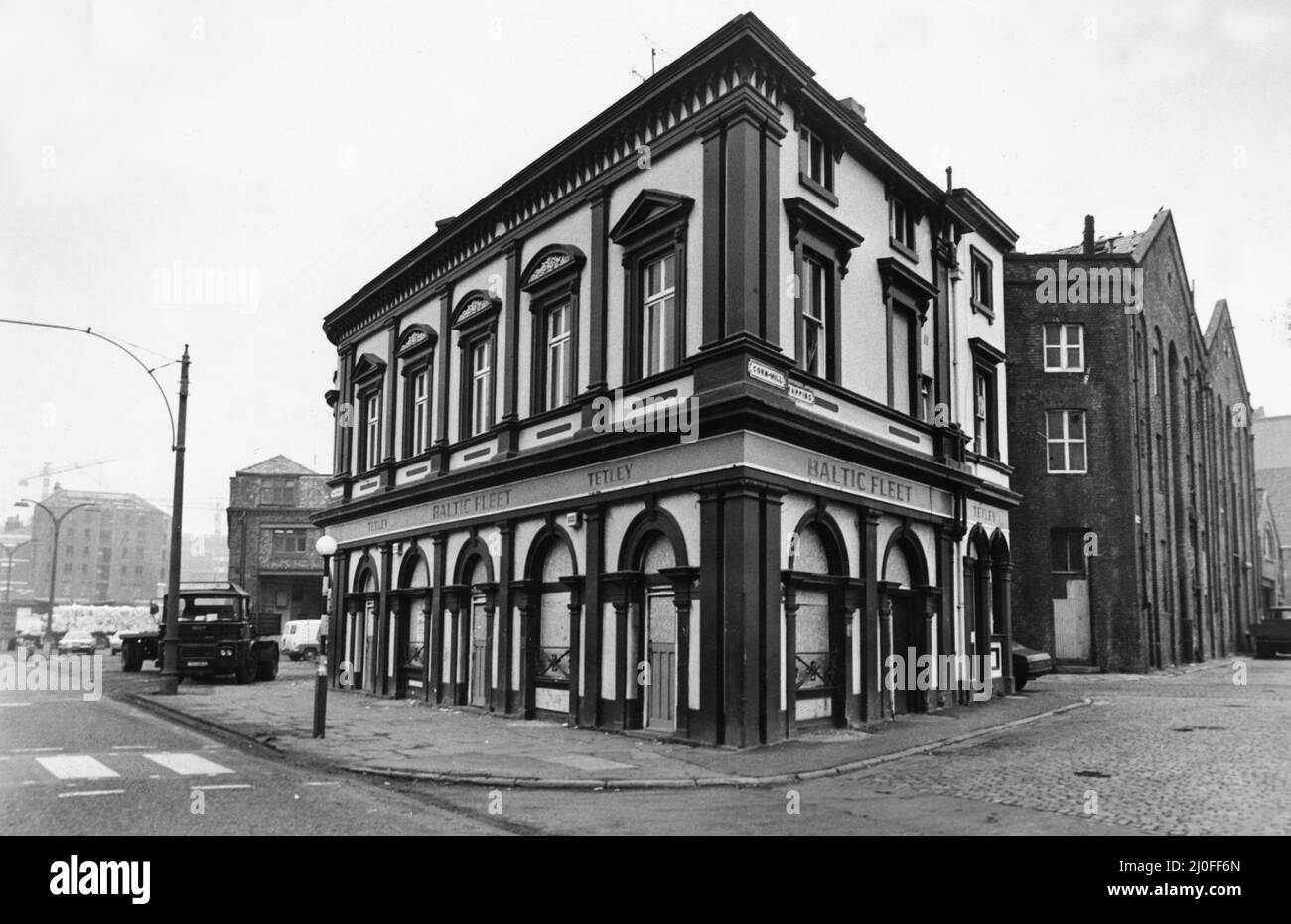 Old pub in liverpool Black and White Stock Photos & Images - Alamy
